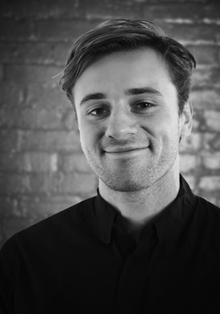 About - Showdog Studio